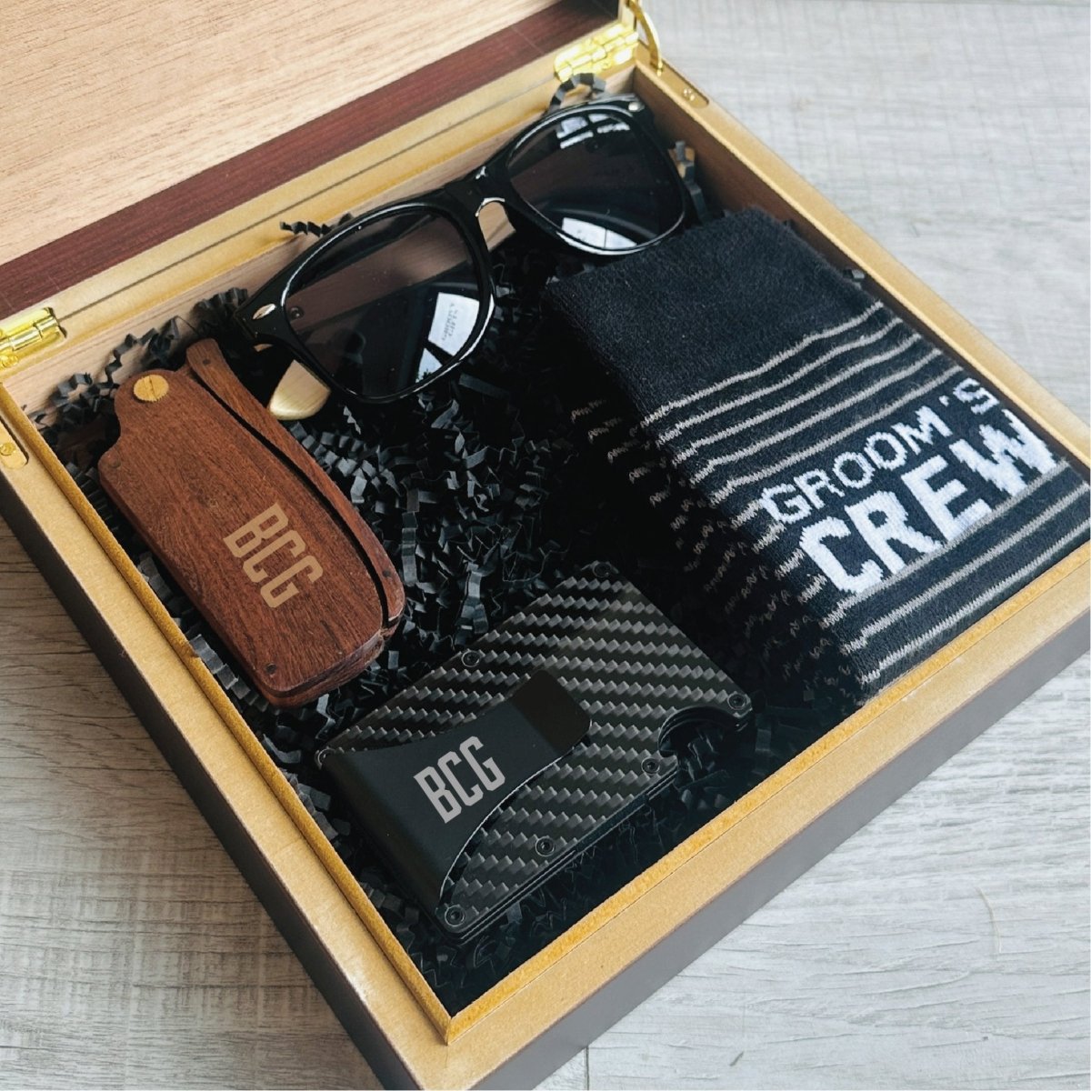 Elegant Groomsmen Collection - Personalized Groomsmen Proposal Gift Set ...